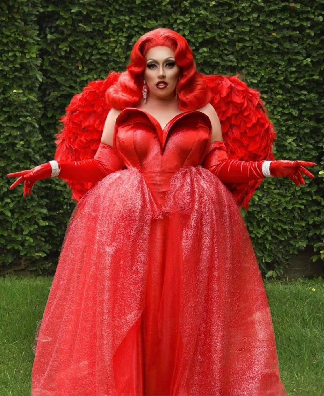 Drag Costumes – The Art of Stitches